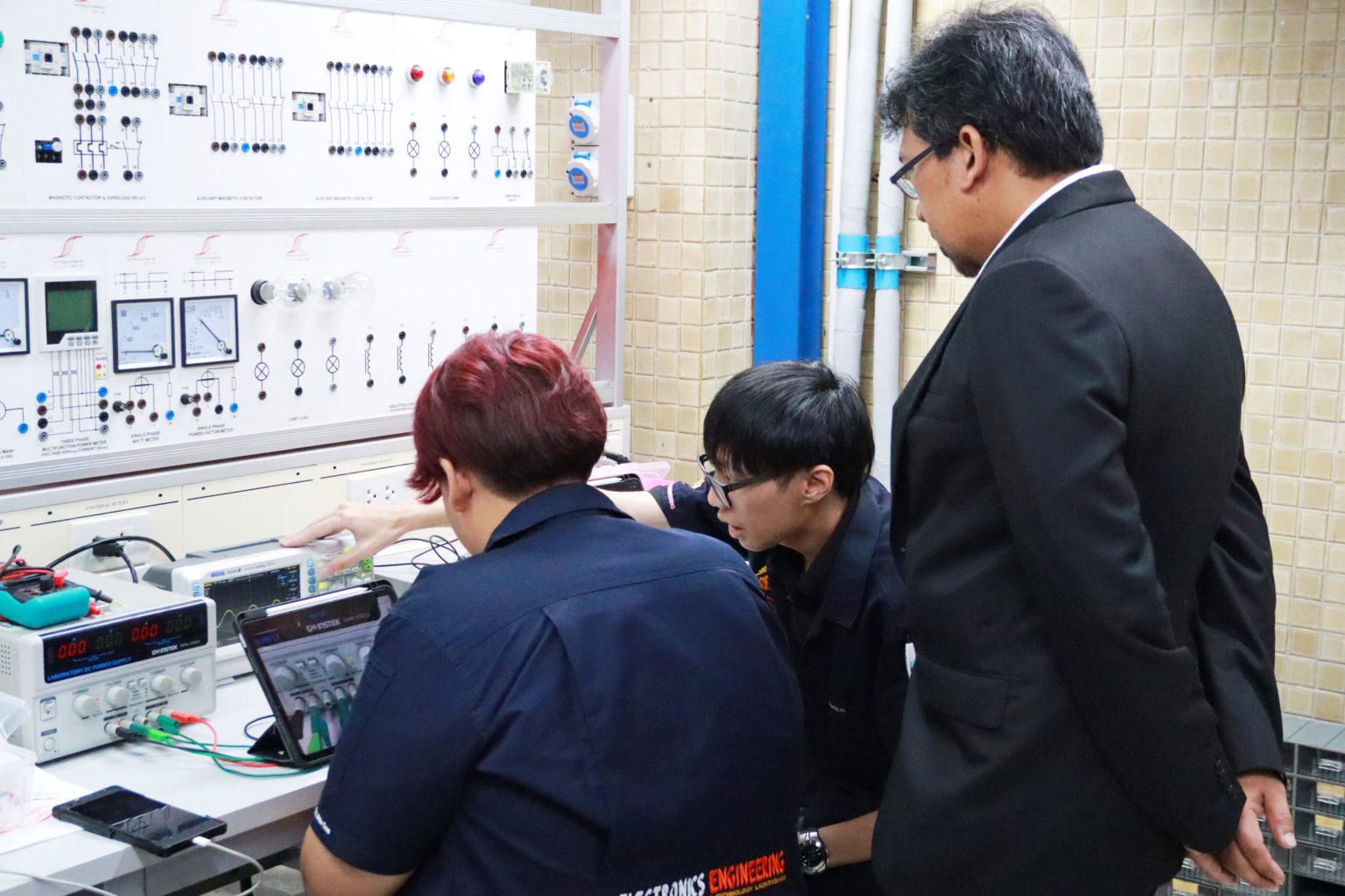 อว. จับมือมหาวิทยาลัย และบริษัทเอกชนชั้นนำจัด Semiconductor Bootcamp 2024 ฝึกทักษะ เตรียมความ ...